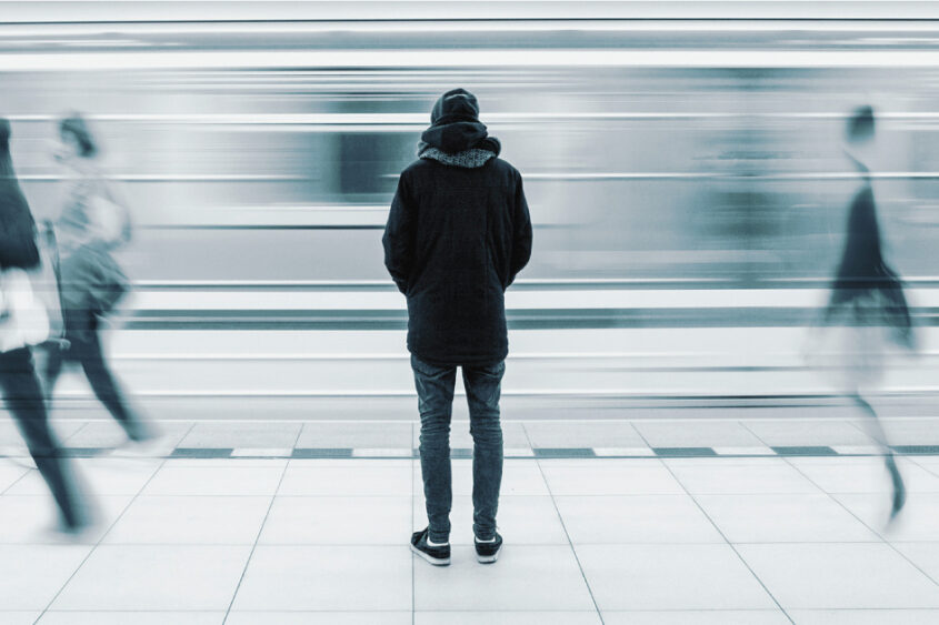 How Social Media Changes Our Perception of Reality